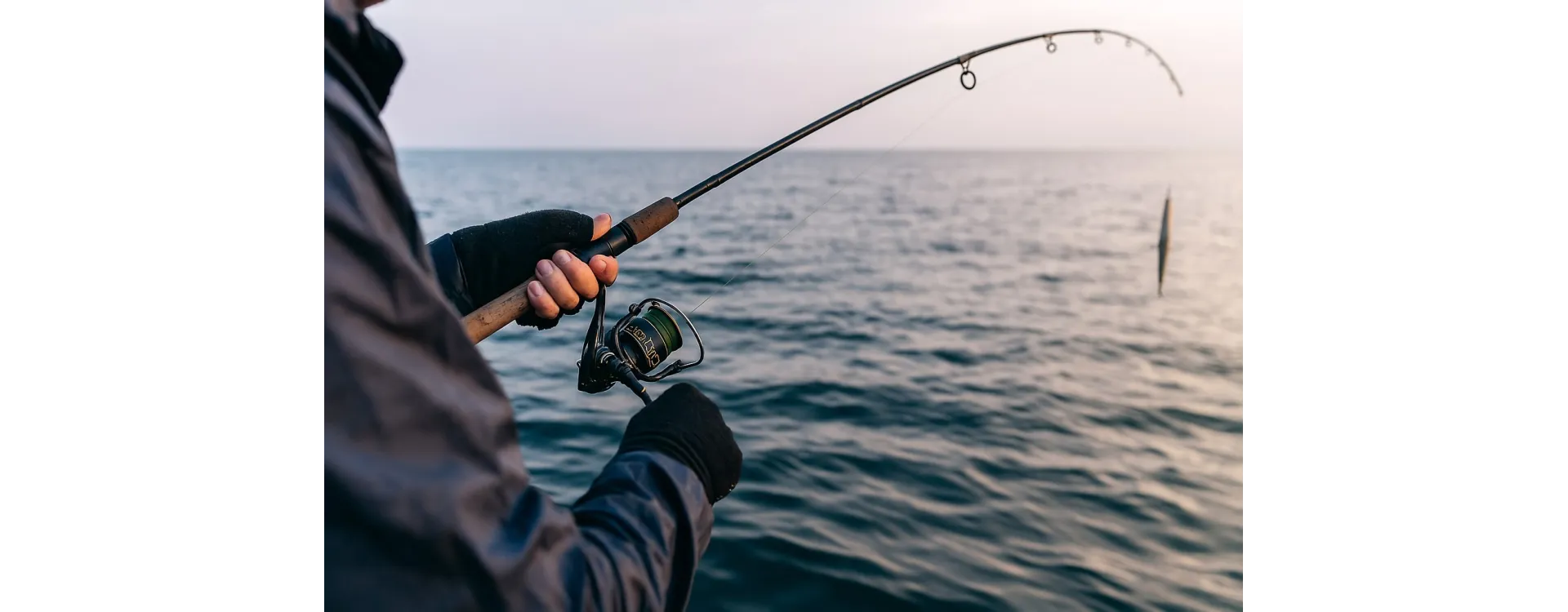 Guida Completa alla Pesca a Spinning: Tecniche, Attrezzatura e Strategie